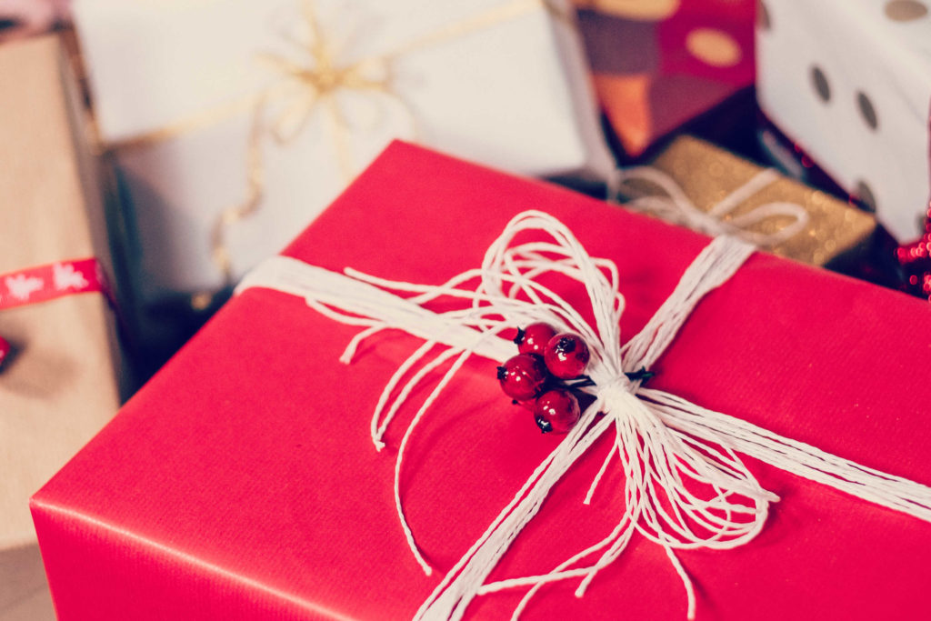 Holiday Identity Theft Tips to Stay Safe - Consumer Credit