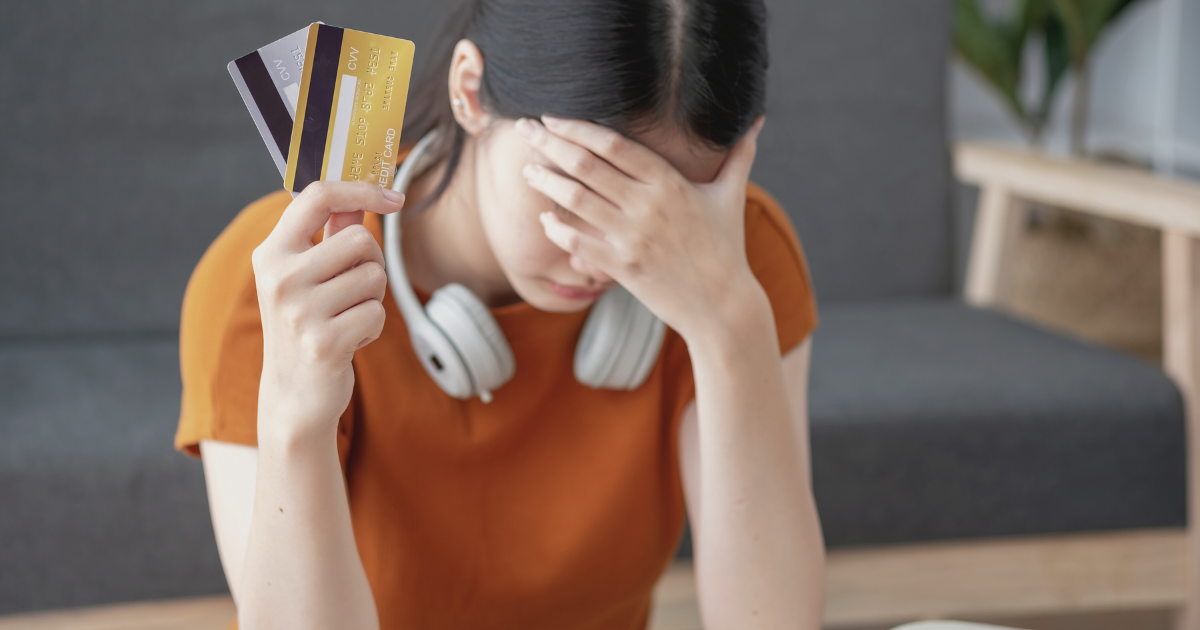 How To Pay off Credit Cards If You are Spiraling Out Of Control ...
